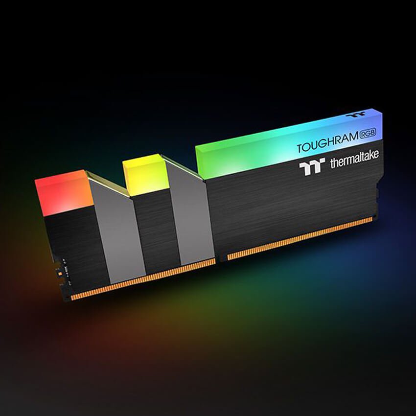 Memoria Thermaltake TOUGHRAM 16GB, DDR4, 3600MHz, CL18, XMP, RGB, Kit 2x8GB - Deffo Argentina